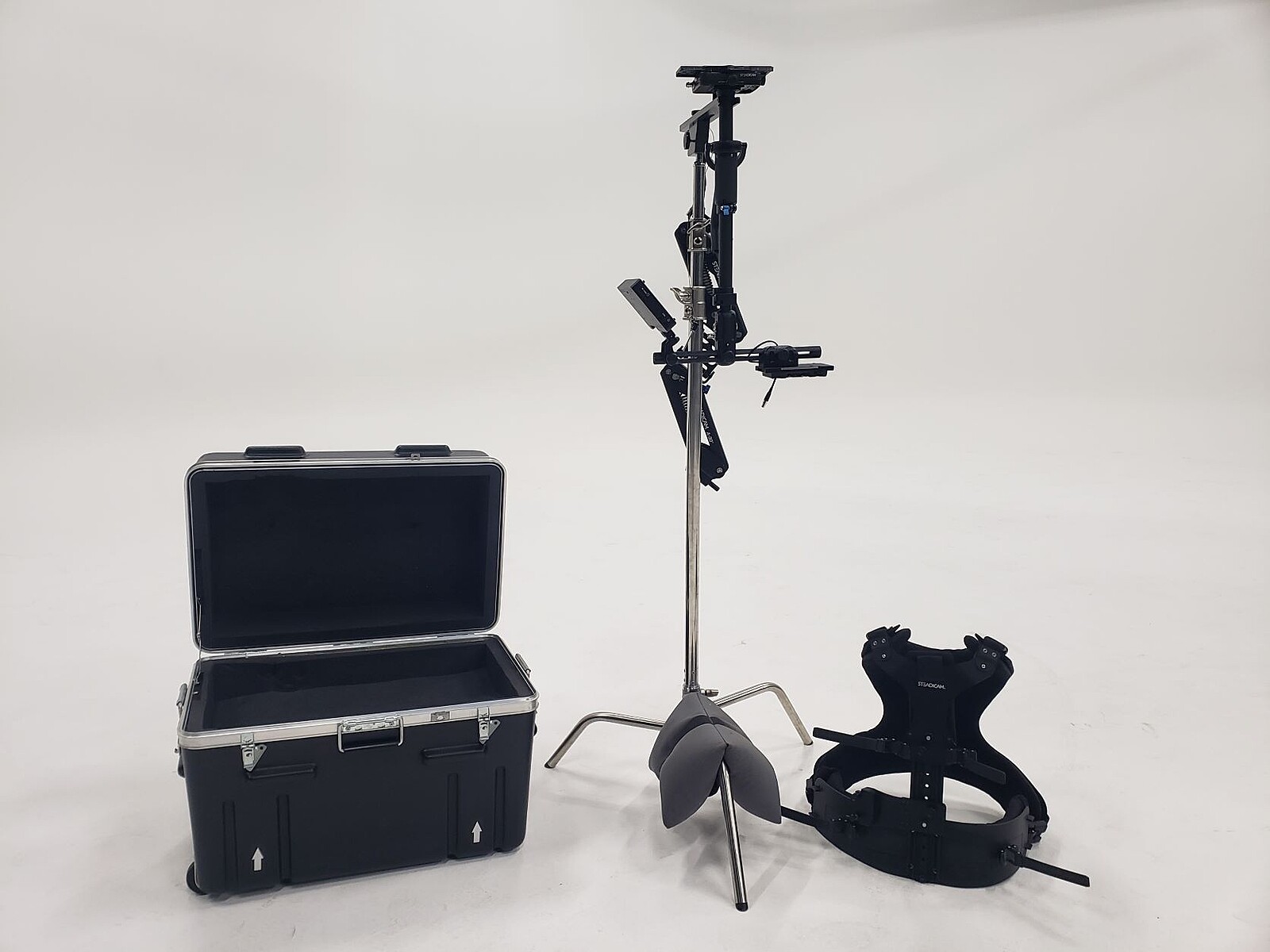 Rent a Steadicam Aero 30 w Zephyr vest, C-stand + case , Best Prices ...
