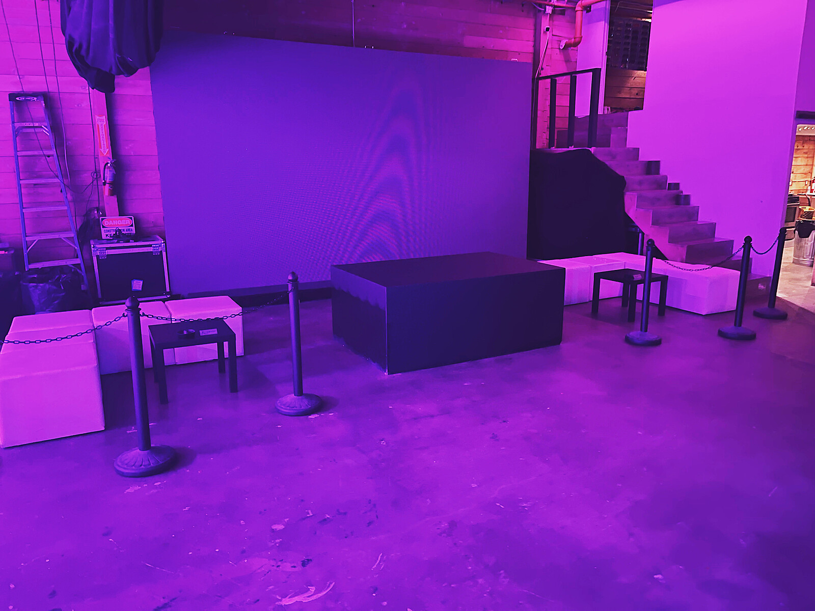 Rent a 6mm LED VIDEO WALL , Best Prices | ShareGrid Los Angeles, CA